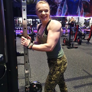 Sarah Mesic ( Crail )