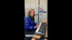 osofamosas - Nuria Sero,meteorologa culona de las mañanas de la 1 ...