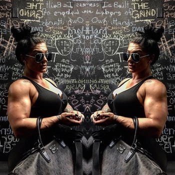 Laura Marie aka muscle bombshell